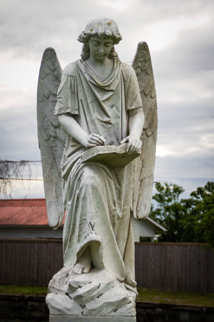 The Turning Angel-Natchez, Mississippi - To Die for Images